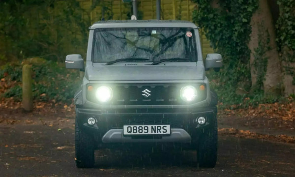 Suzuki Jimny 6x4: Mainan Off-Road Ekstrem, Monster Mini Beroda Enam!