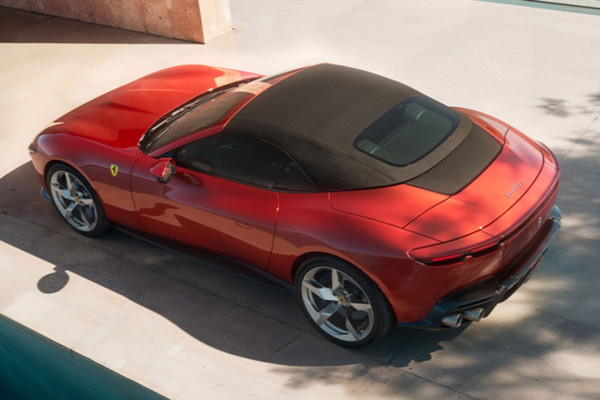 Atap Terbuka, Harga Rp5,1 Miliar: Mengapa Ferrari Amalfi Spider 2026 ...